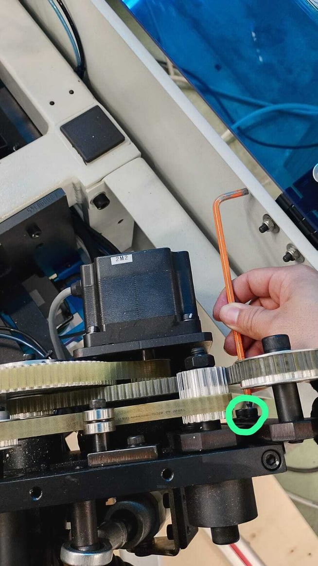 Easy Cam Lacer (CE): How to replace the index motor belts